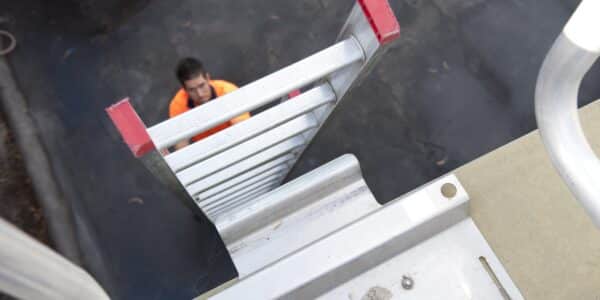 Portable Ladders: Leading Safety Ladders with Platforms [2024]