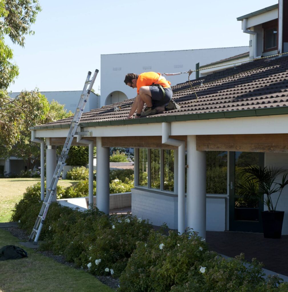 Portable Ladders: Leading Safety Ladders with Platforms [2024]